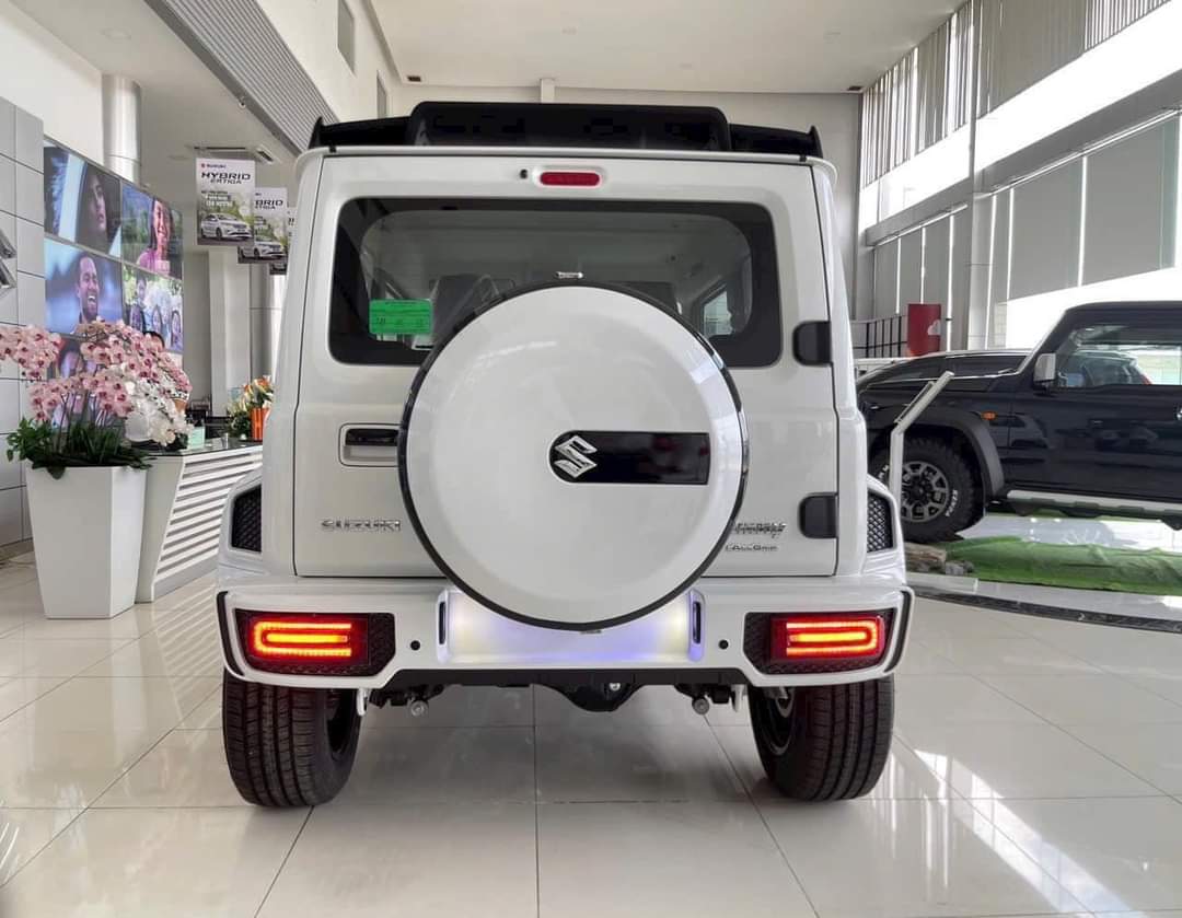 SUZUKI JIMNY 03 CỬA